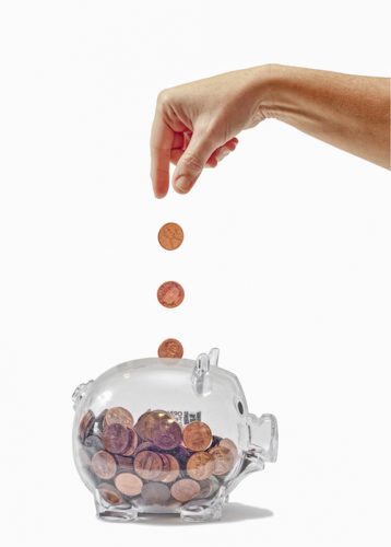 7 Easy but Fun Bar Games to Play at a Bar | BarsandBartending.com